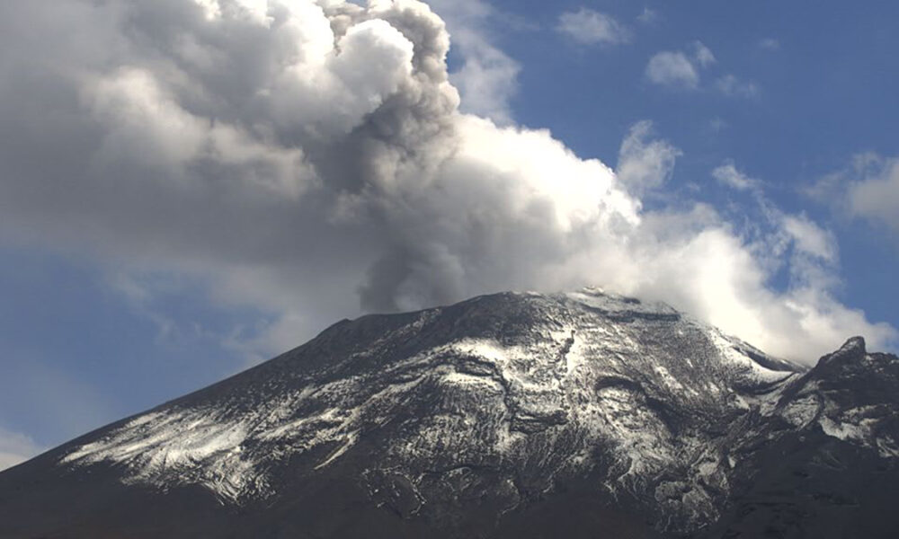 VIDEO: Captan aullidos durante explosiones del volcán Popocatépetl ...